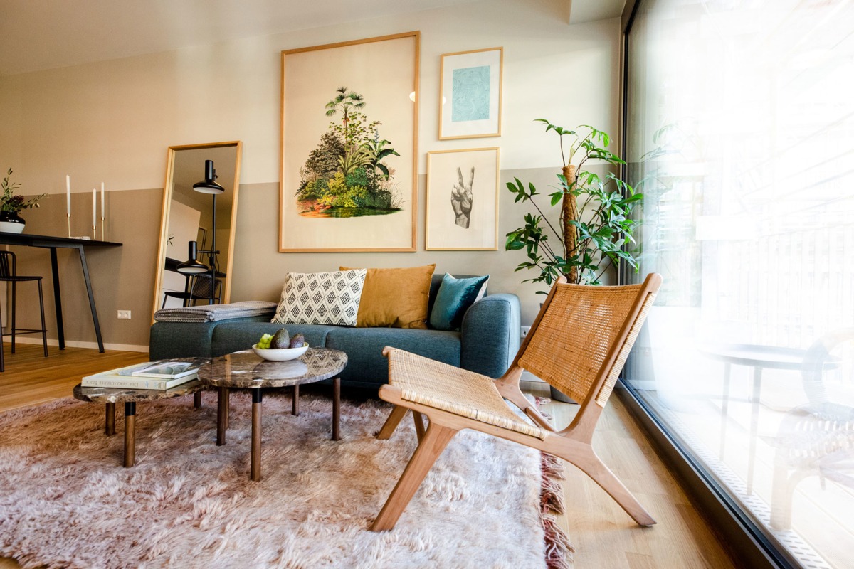 CHARLIE LIVING | Luxury apartment at Checkpoint Charlie